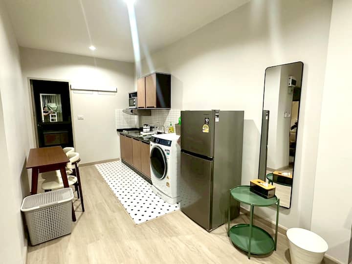 New Studio Near “Paragon + Pratunam” (1br 3 Pax) - Bangkok