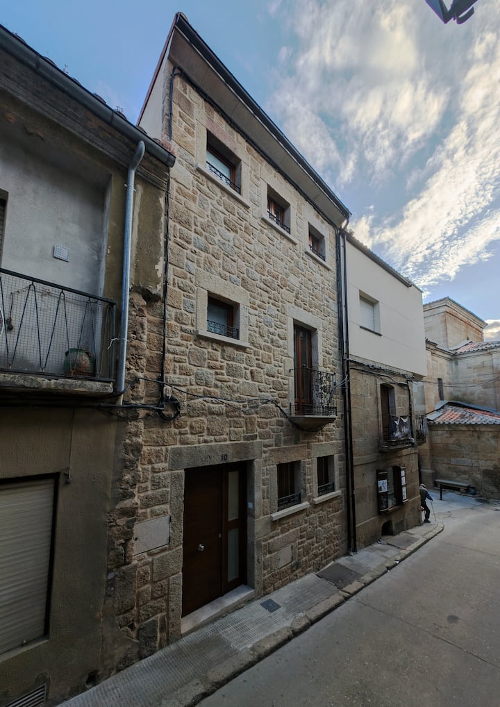Tu Alojamiento En El Centro De Fermoselle - Fermoselle