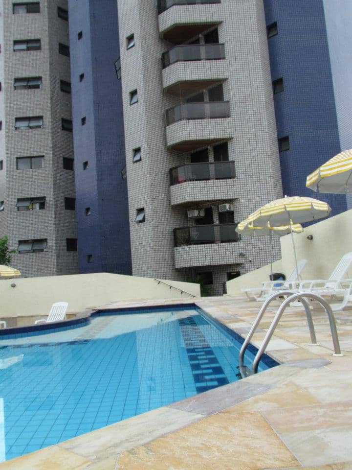 Apto No Guarujá, Bem Pertinho Da Praia Da Enseada - Guarujá