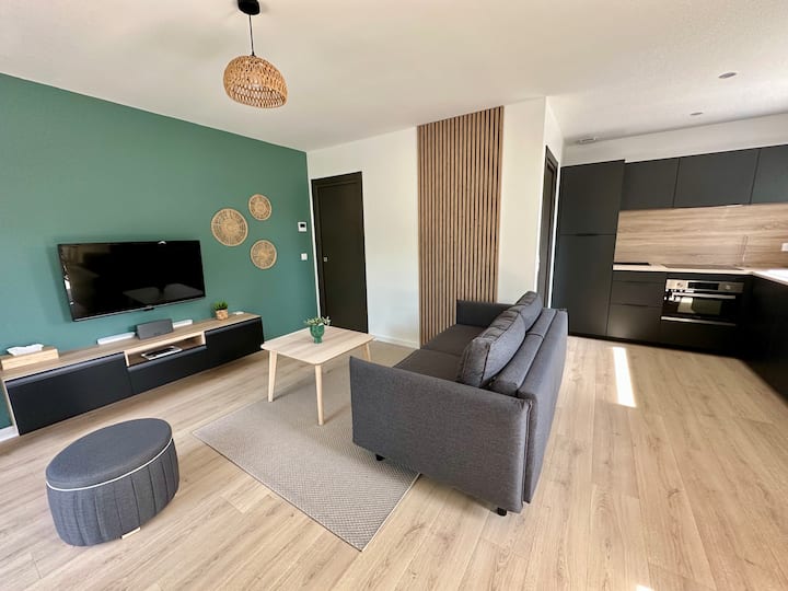 Grand Studio Moderne, Confortable, Avec Terrasse - Roquefort-les-Pins