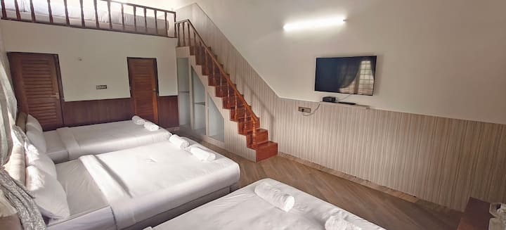 Bunk Hive Family Room W/h Resort View @ Sakleshpur - Hassan