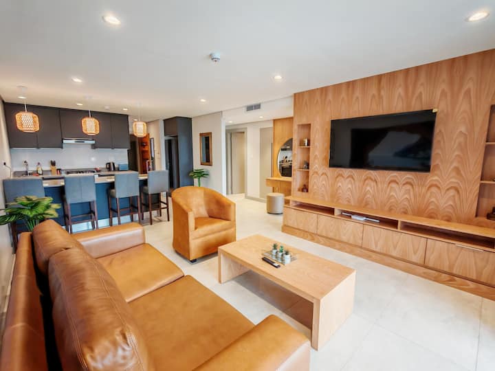 28 Umhlanga Ridgeside Residence * Brand New! - Umhlanga