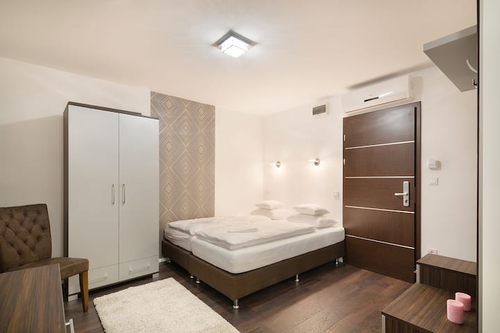 Paulay Downtown Apartments - Family Apartment - Budapest