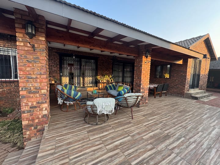Oasis@298 - Spacious Family Retreat In Pretoria - Pretoria