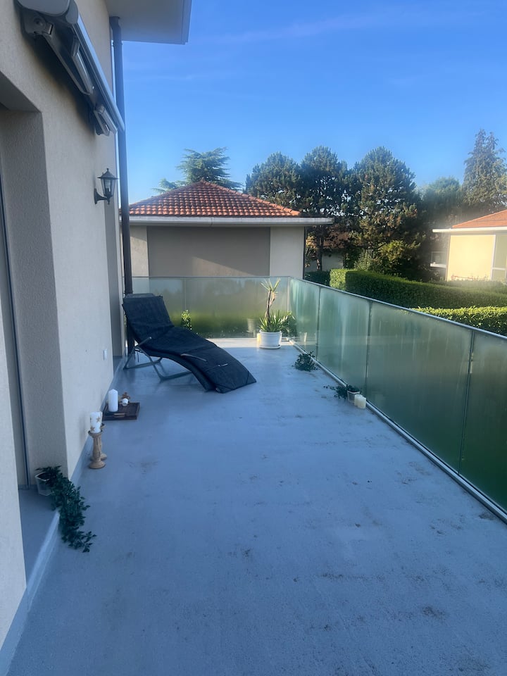 Haut Standing, Parking, Salle De Bains Privative. - Morges