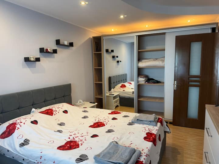 Eric Apartament - Mioveni