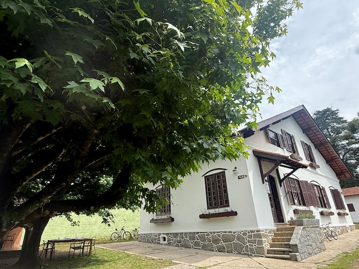 Casa Centenária Reformada: Conforto No Capivari - Campos do Jordão