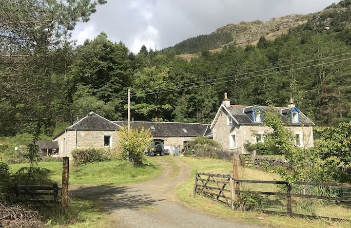 The Stable At Drimsyniebeg Farm - Loch Awe