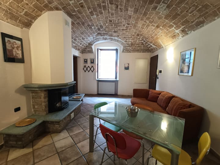 Via Angelo Brofferio - Appartamento Centro Storico - Asti