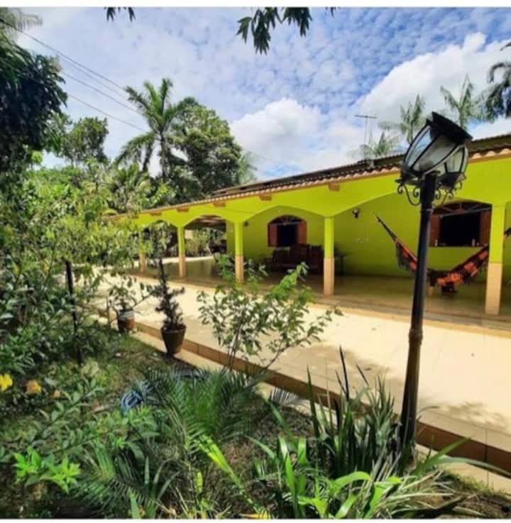 Casa Familiar Ampla. - Rio Branco