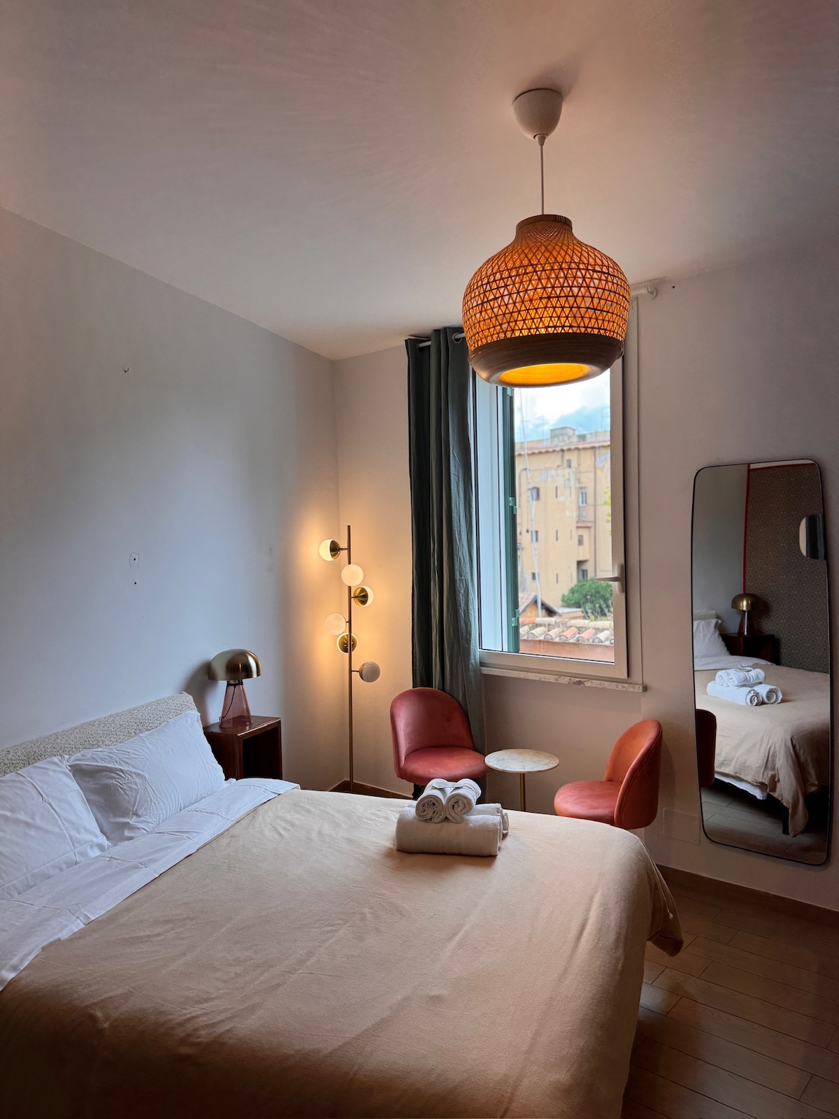 Garibaldi studio apt - Apartments for Rent in Rome, Lazio, Italy - Airbnb