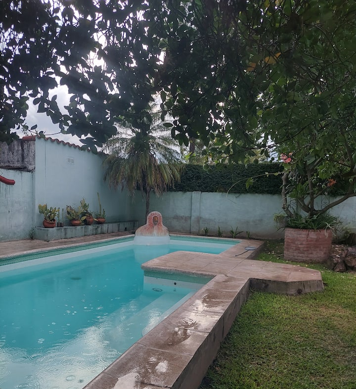 Casa Bonita Y Fresca Al Pié Del Cerro - Tafí Viejo