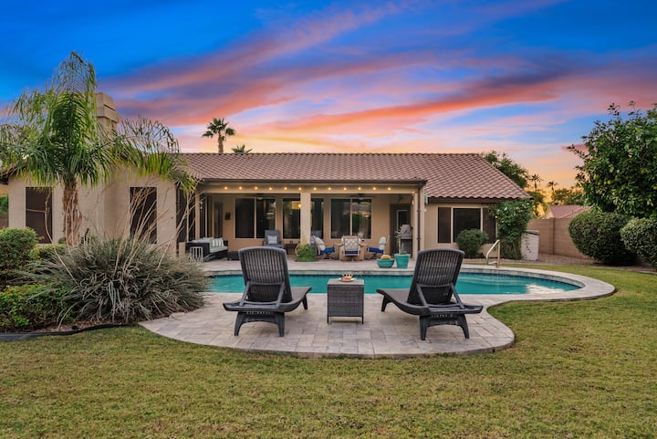 Gilbert Oasis | Sleeps 10 | Grill, Play, Lounge - Gilbert, AZ