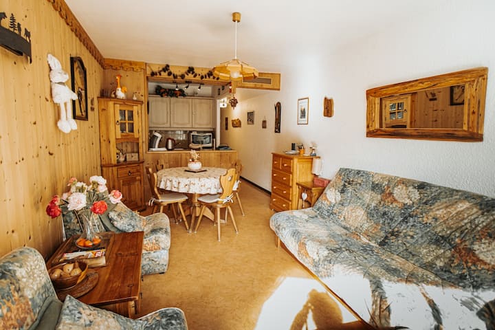 Studio Conviviale 4 Pers. Skis Au Pied - Commerces - L'Alpe d'Huez