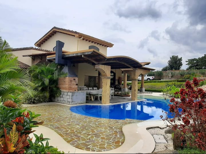 Luxory El Retiro Costa Rica - 