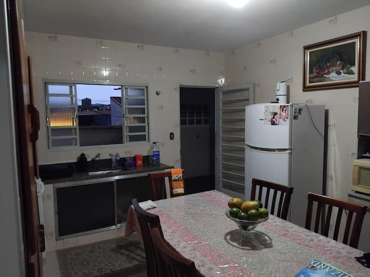 Casa No Coração De Amparo - Amparo
