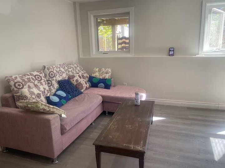 Rachel Oshawa Guest House#3 For 2 Person - Oshawa