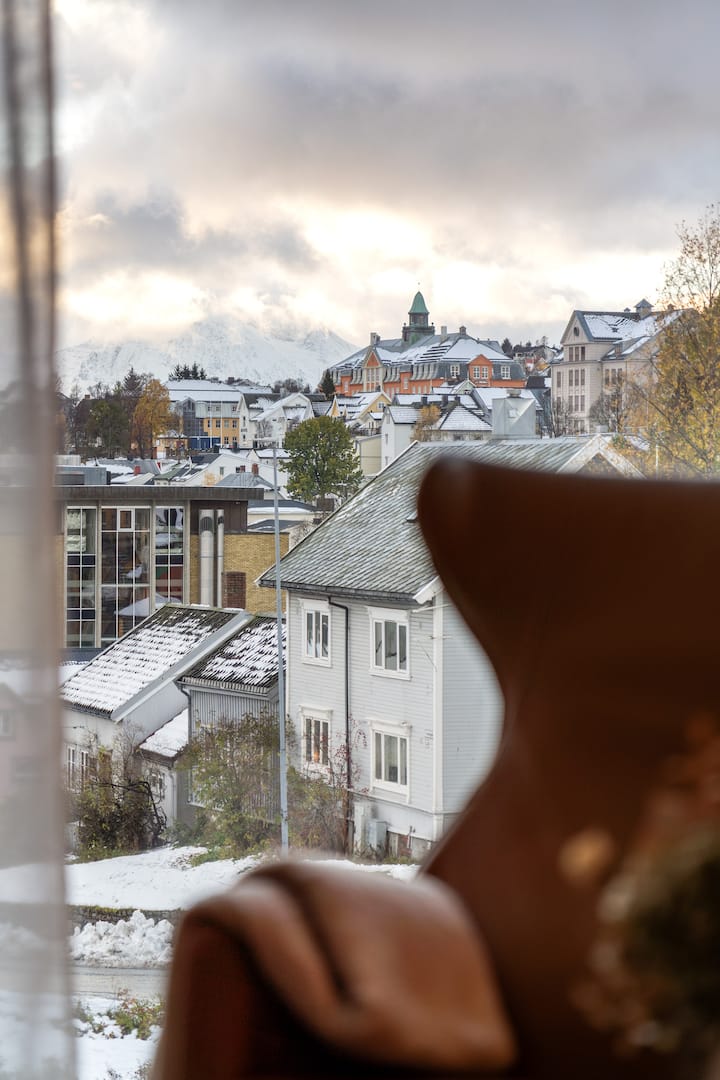 Aurora City Center Suite - City And Mountain View - Tromsø