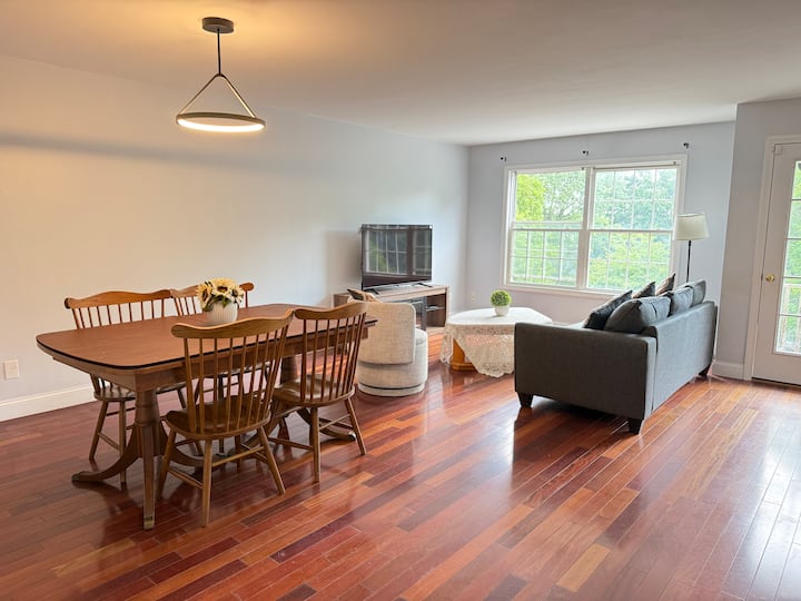 Room With Dedicated Bathroom Worcester Academy - Worcester, MA