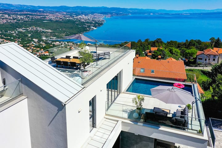 Opatija Sky, Villa For 10 With Panoramic Sea View - Opatija
