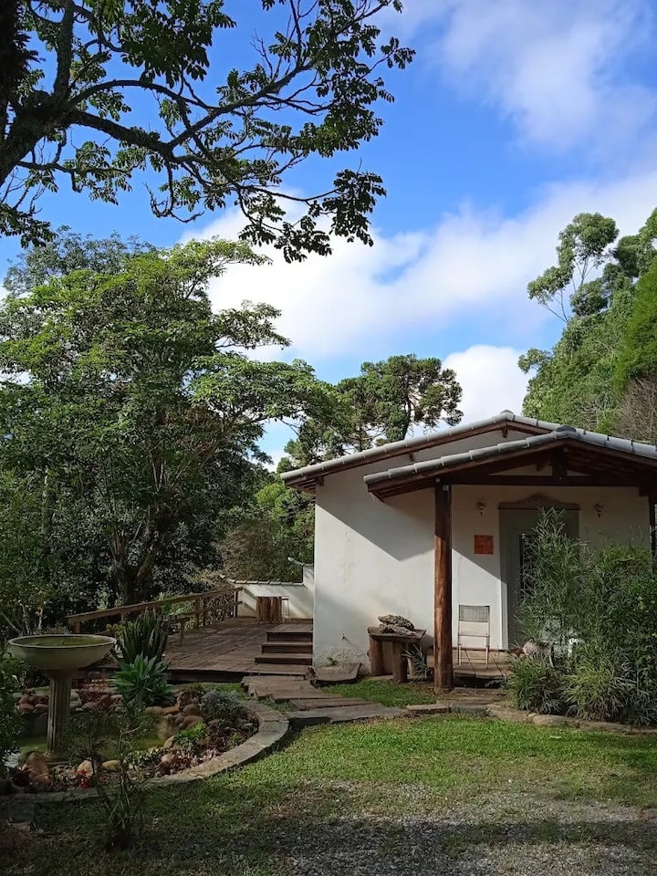 Casa Bambu: Charmosa Com Varanda E Lareira - São Roque