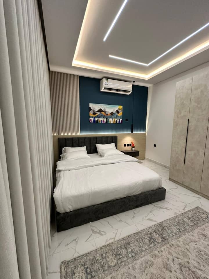 استديو الريادة الفندقي - Médine