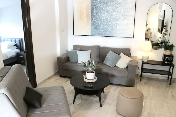 Veranda 8 | 3 Bedrooms | Big Sun Terrace & Jacuzzi - Limassol