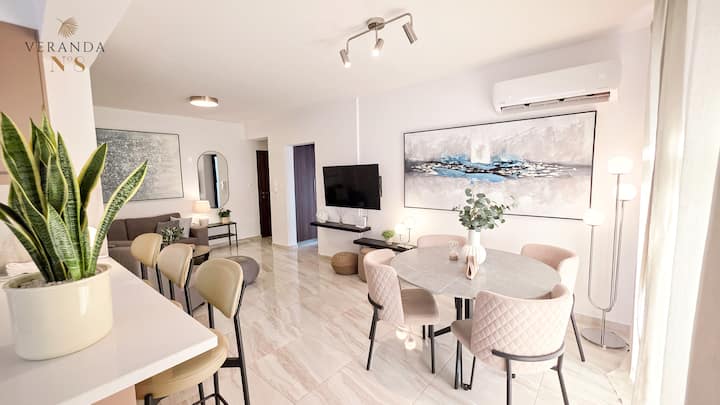 Veranda N°8 - Beach Penthouse, 3 Bedrooms, Jacuzzi - Limassol