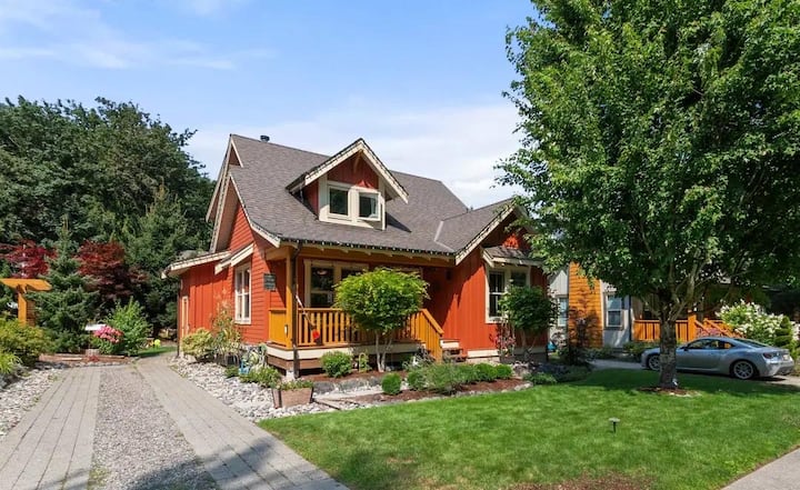 Blue Jay Cottage By The Lake In Lindell Beach - Cultus Lake