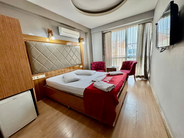 Alsancak’ta Pansiyon -Otel - Buca