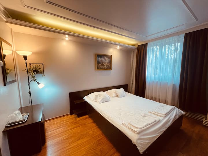 Camera 2 - Bistrița