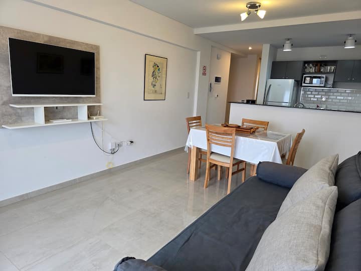 Moderno Departamento En Pleno Centro - Puerto Madryn