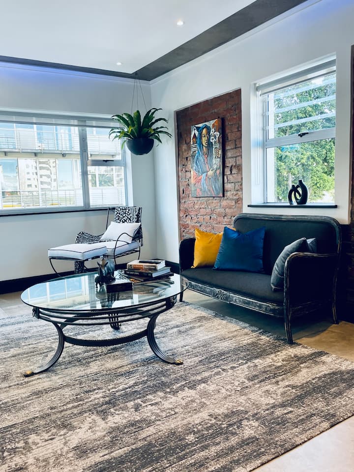 Cape Town Urban Chic In Vibrant City Center - Camps Bay