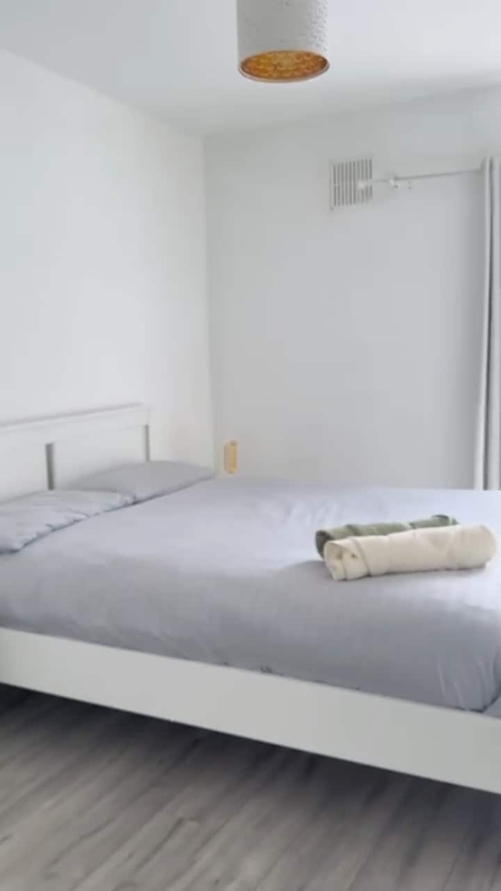 9 Mins Walk To Temple Bar - Full Apartment - Dublin Airport (DUB)