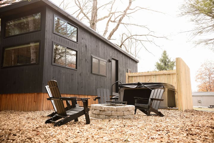 Creek Side Tiny Home With Private Hot Tub #7 - Weiser State Forest, Pine Grove