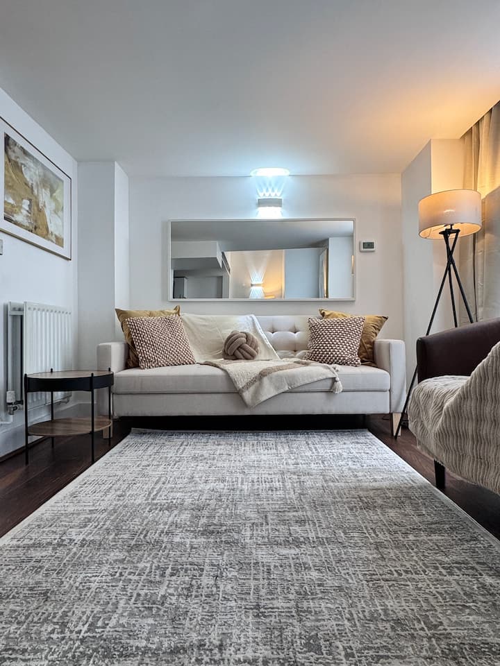 Luxury 2bed, 2bath Flat In Greenwich London - Woolwich