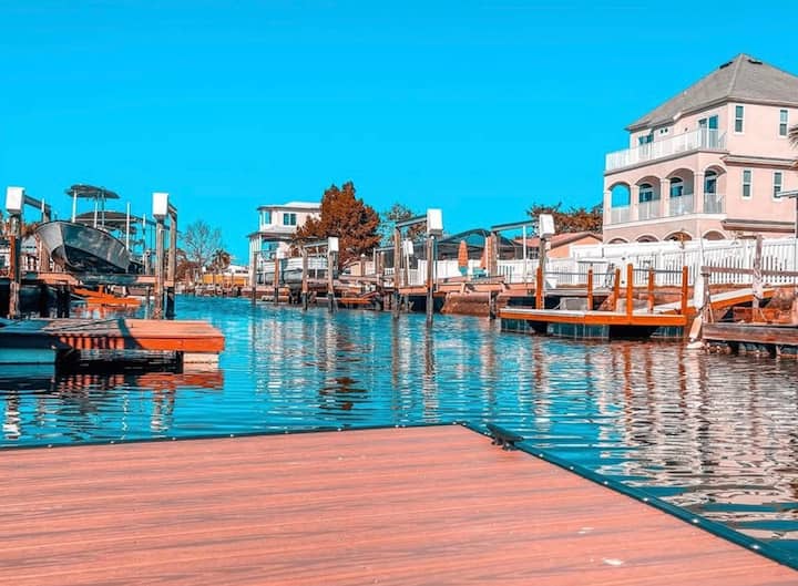 Hudson House - Hudson, FL