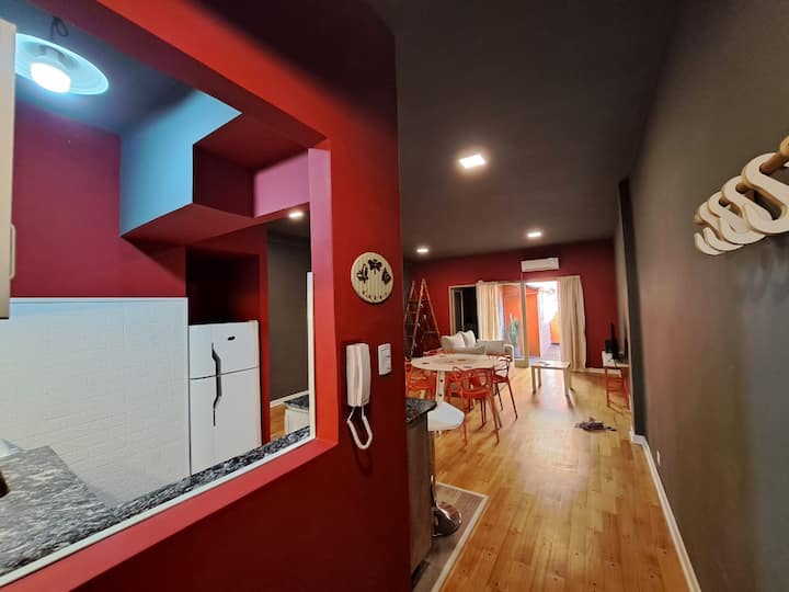 Entre Faroles Y Vanguardia - Buenos Aires