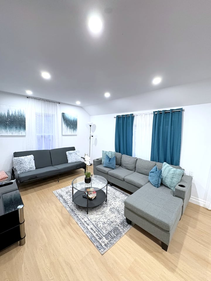 Bright & Modern 2br | Near Canal & Beach - Port Colborne