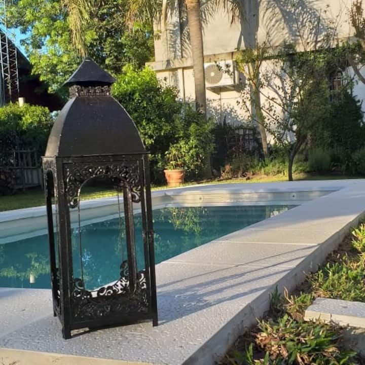 Departamento Con Piscina A Orillas Del Rio Uruguay - Colón