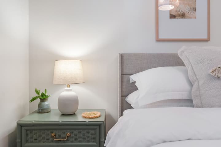 Bluebird Cottage • Private & Convenient • Monthly - Raleigh, NC