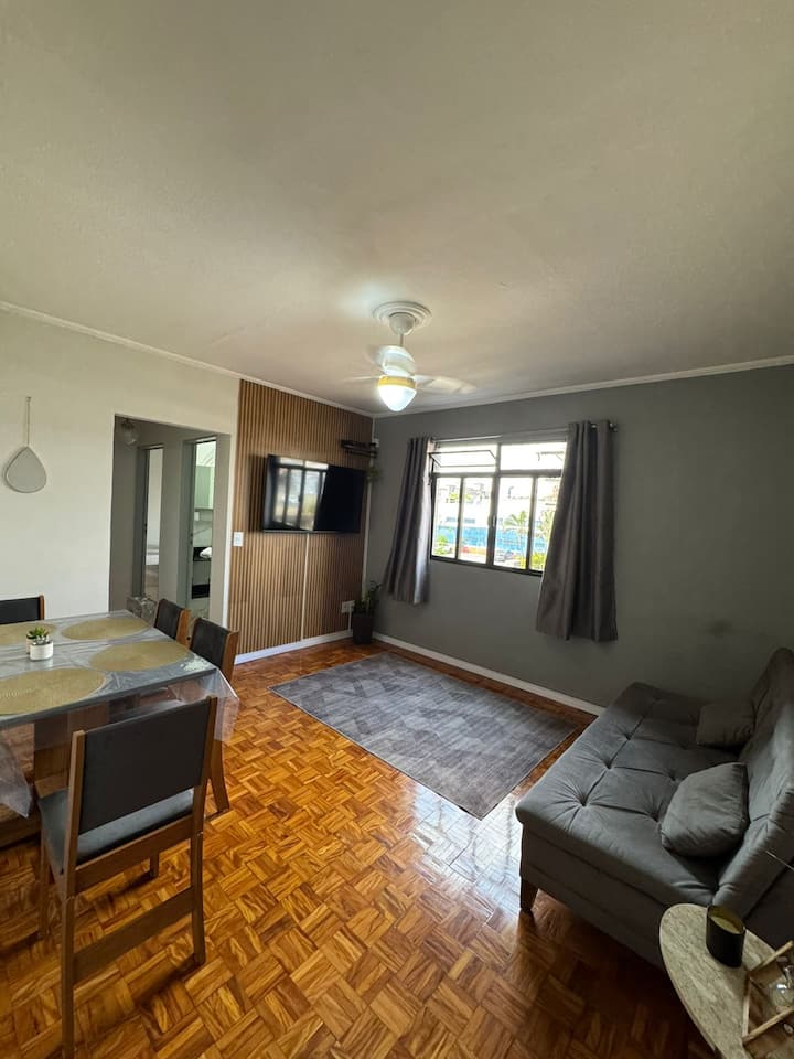 Apartamento Elegante E Completo Com 2 Quartos - Americana
