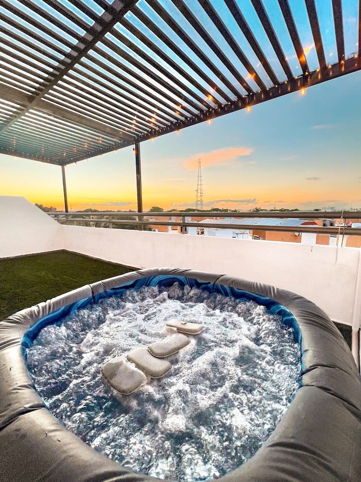 Aluxe Ph 3br · Jacuzzi · Ps5/switch2 · Freeshuttle - Cancún