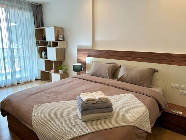 Cozy Suite/soft King Bed/gym/pool | Night Bazaar - Chiang Mai