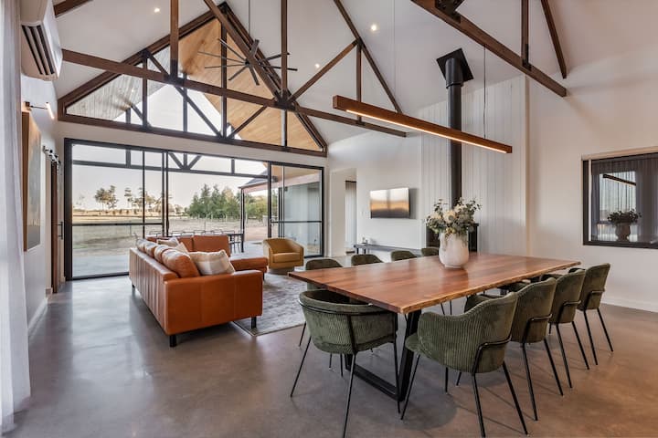 The Cheese Factory—luxe Design & Wine Country Calm - Cowaramup