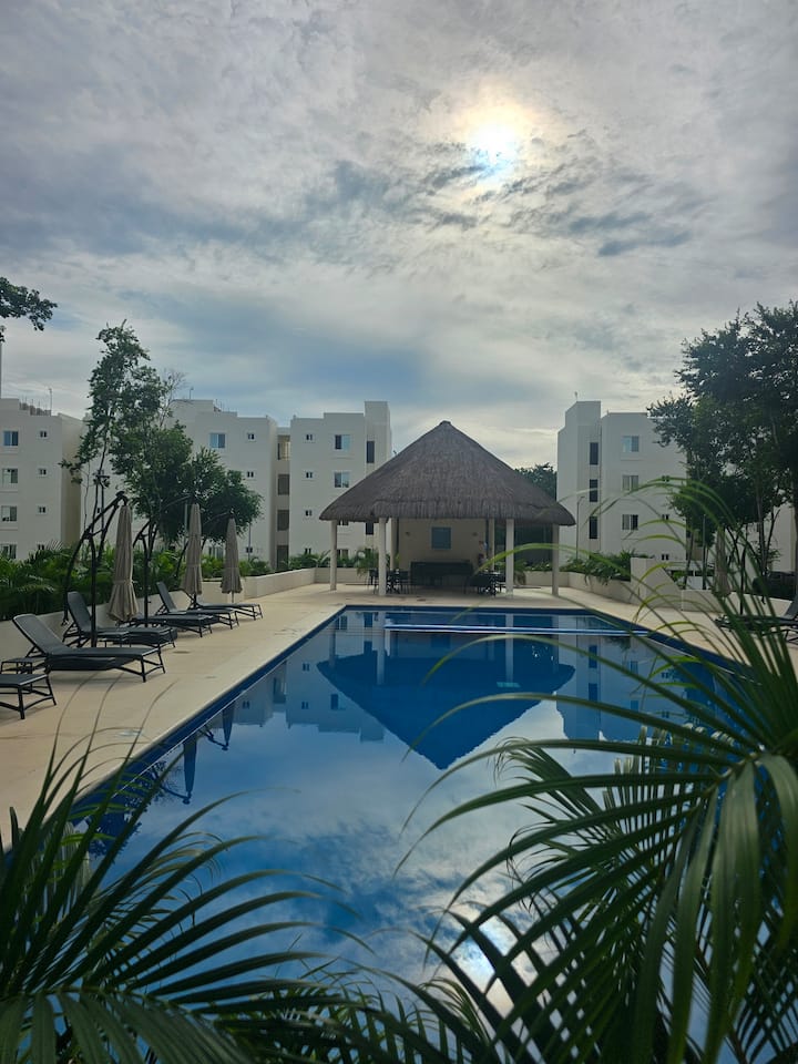 Condominio Planta Baja A Pie De La Alberca - Playa del Carmen