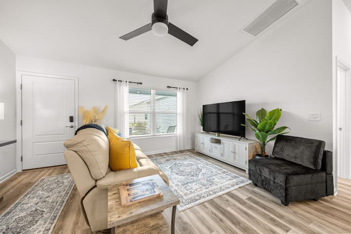 Villages Escape By Eastport Sq. | Golfcart | Bbq - Wildwood, FL