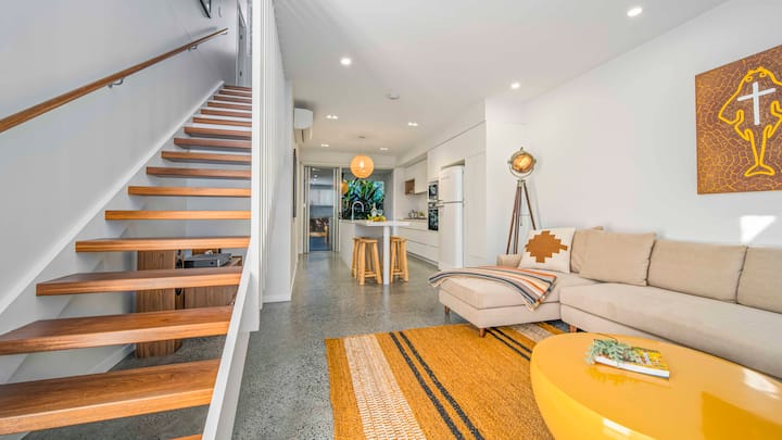 Tallows Call - Byron Bay - Byron Bay