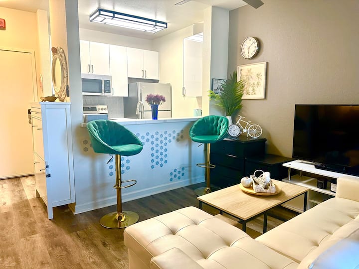 Oasis Studio - San Francisco, CA