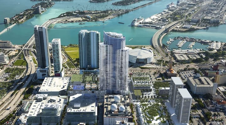 3 Rooms With Pool And Shuttle Near South Beach - Miami, FL